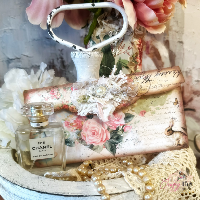Vintage Garden Folio Kit - The Crafty DIYer