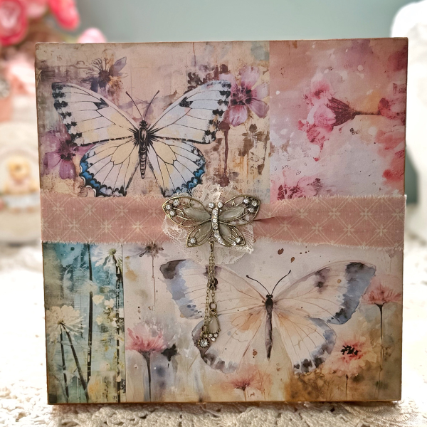 Printable Tuesday: Mixed Media Butterfly - The Crafty DIYer
